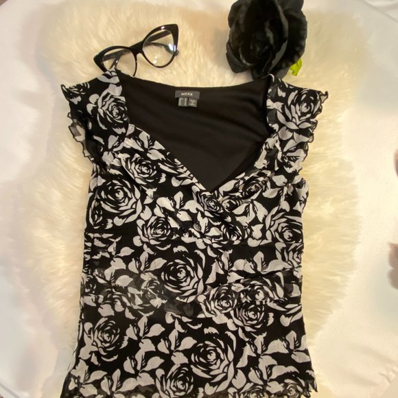 Mexx | Tops | Mexx Bw Rose Stretch Chiffon Flutter Sleeve Top Dressy T ...